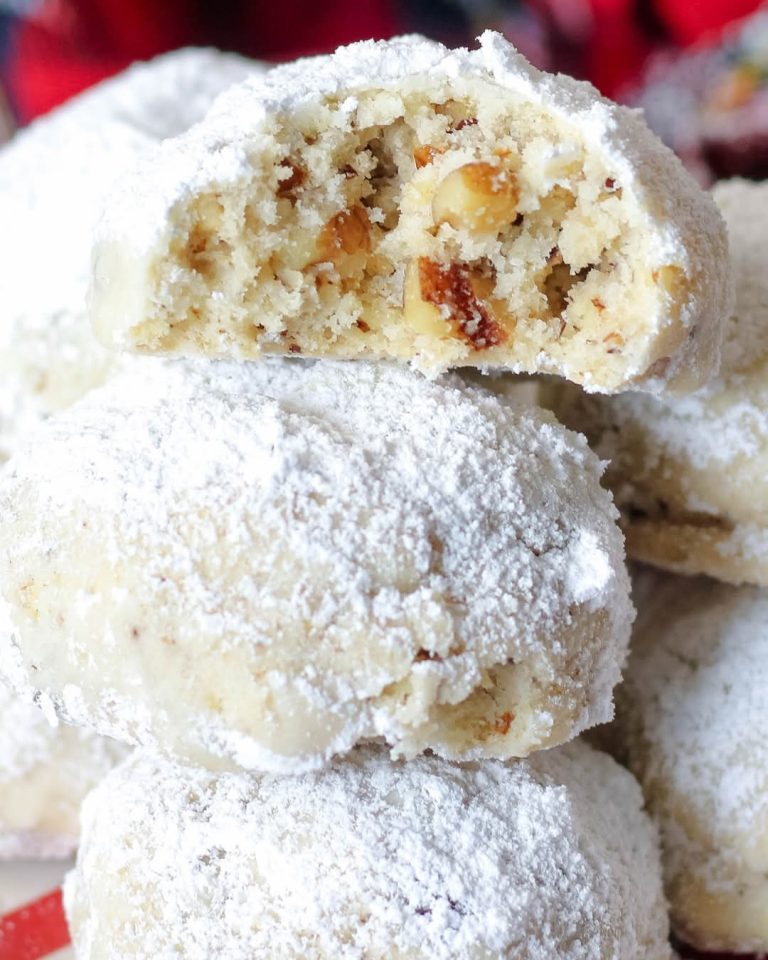 Russian Tea Balls: A Classic Melt-in-Your-Mouth Holiday Cookie – Simply ...